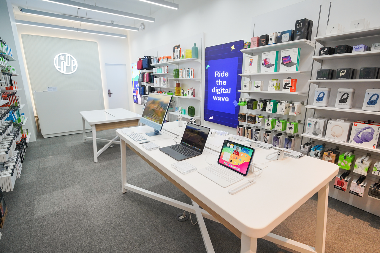 The Loop by Power Mac Center opens first store in Dumaguete